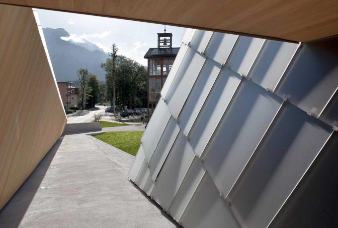 Rif Community Center | Bendheim Glass Rainscreen Project