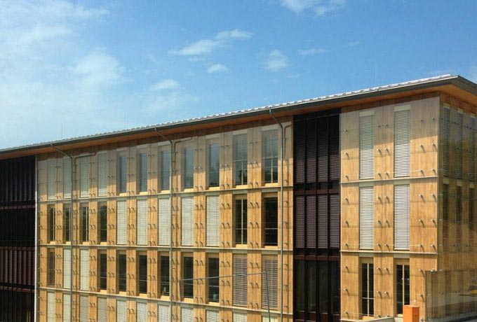 Farmers’ House | Bendheim Glass Rainscreen Project