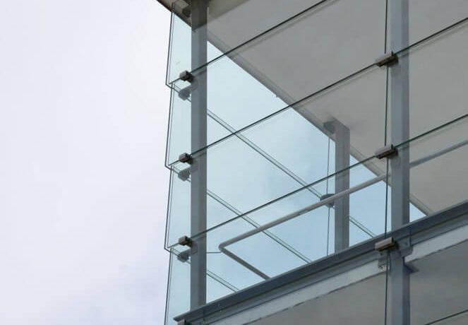 University of Innsbruck | Bendheim Glass Rainscreen Project