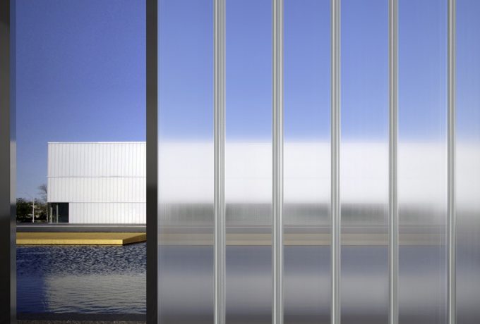 Channel Glass Lamberts® Houdini™ | Bendheim Wall Systems Inc.