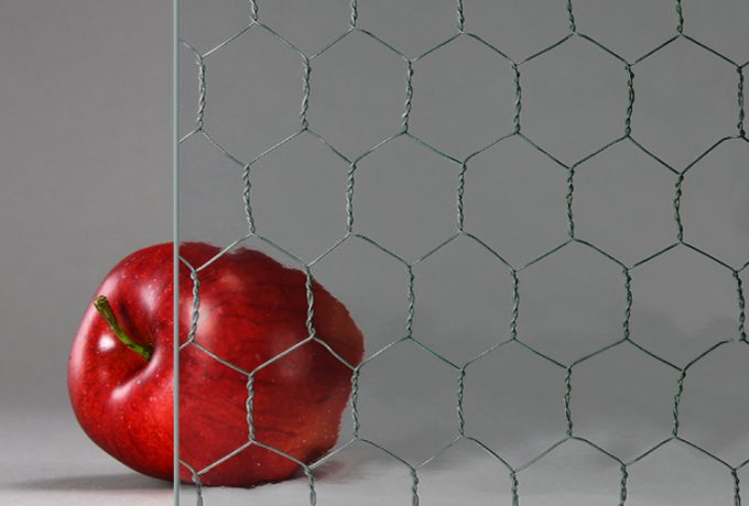 VintageWire™Gothic Laminated Architectural Glass | Bendheim