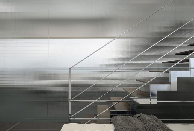 Houdini™ Laminated Architectural Mirror | Bendheim