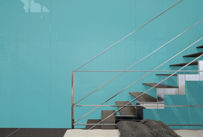Back-Painted Glass in "Turquoise Blue" | Bendheim