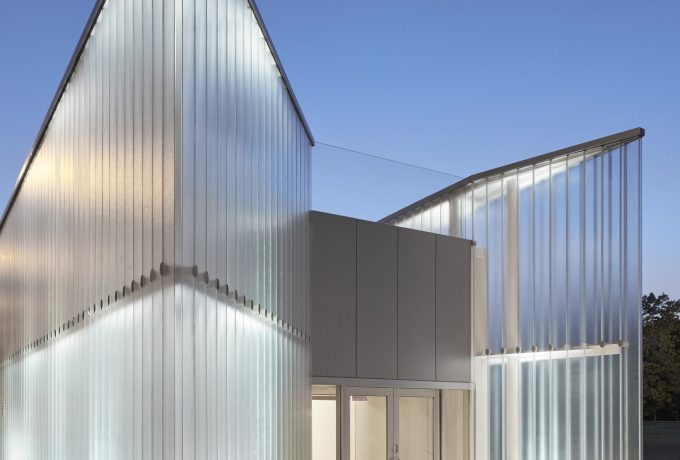 Fort York Visitor Center | Bendheim Channel Glass Rainscreen Project