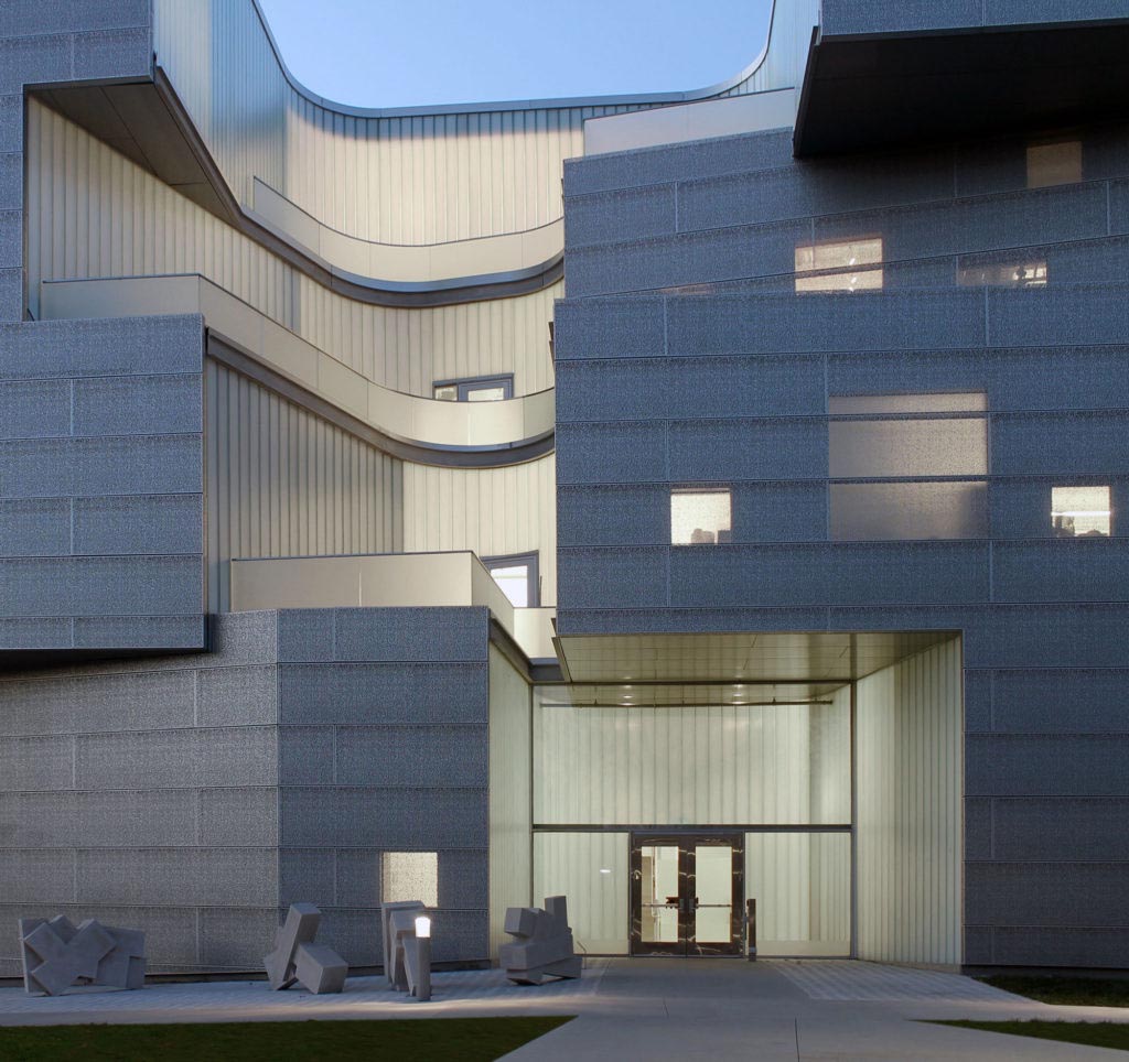 Univ. of Iowa - Visual Arts Building | Bendheim Channel Glass Project