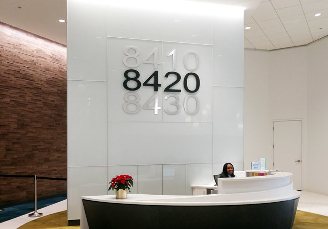 U.S. Cellular Lobby | Bendheim Architectural Glass Project